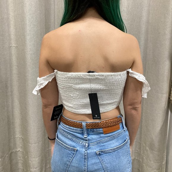Lulus | Tops | Lulus White Crop Top | Poshmark